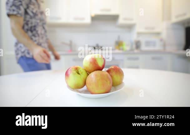 Man throwing apple Stock Videos & Footage - HD and 4K Video Clips - Alamy