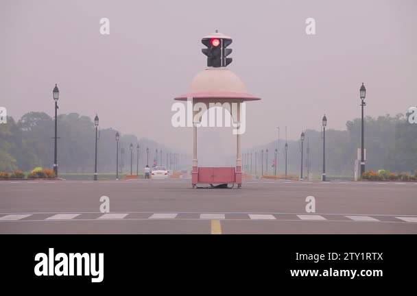 Canopy monument behind India Gate, Delhi Stock Video Footage - Alamy