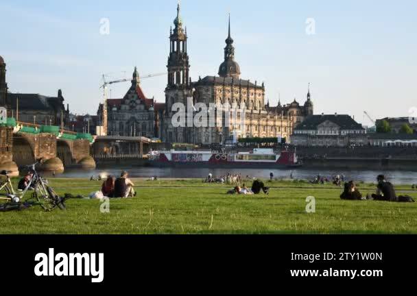 Histoirical center of Dresden: Old Town Dresden Castle (Residenzschloss ...