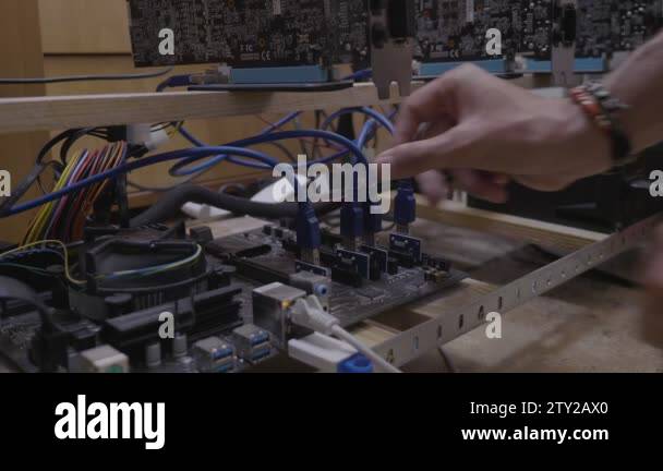 Crypto machine Stock Videos & Footage - HD and 4K Video Clips - Alamy