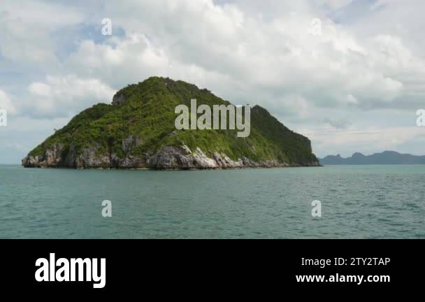 Group of Islands in ocean at Ang Thong National Marine Park near ...