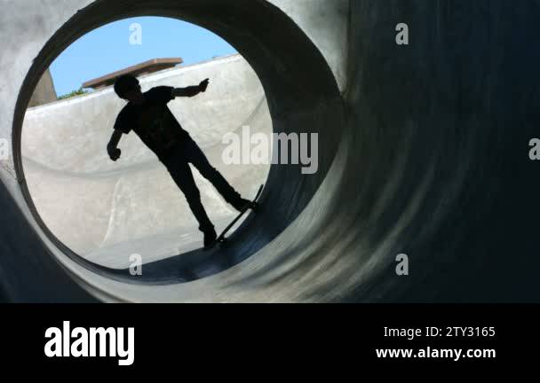 Full pipe Stock Videos & Footage - HD and 4K Video Clips - Alamy