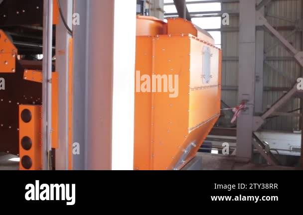 Metallurgist Job Worker In A Steel Plant Hot Molten Metal Pouring ...