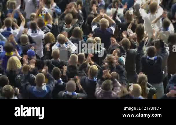 Crowd clapping football Stock Videos & Footage - HD and 4K Video Clips ...