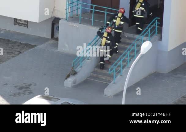 Evacuate house Stock Videos & Footage - HD and 4K Video Clips - Alamy