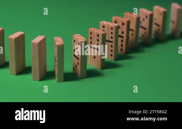 Domino show Stock Videos & Footage - HD and 4K Video Clips - Alamy