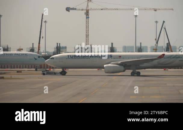 330 350 Stock Videos & Footage - HD and 4K Video Clips - Alamy
