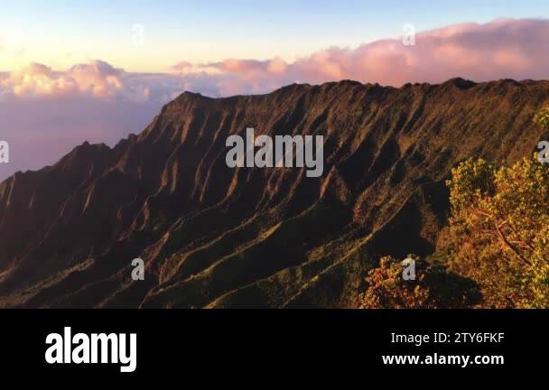 Na Pali Coast State Wilderness Park, Kauai, Hawaii, Pacific Ocean ...