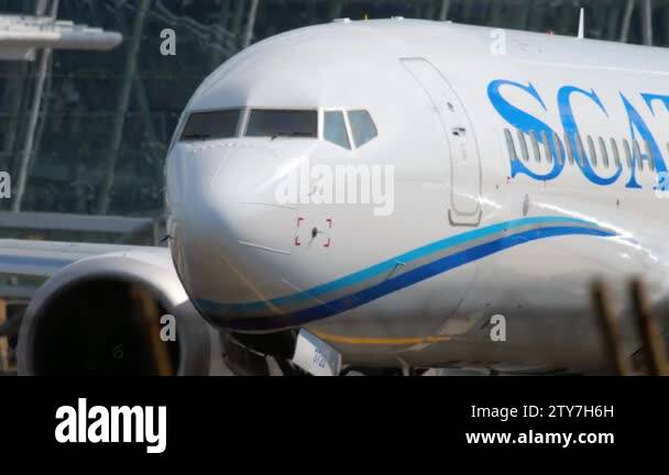 Boeing 737 max 2 Stock Videos & Footage - HD and 4K Video Clips - Alamy