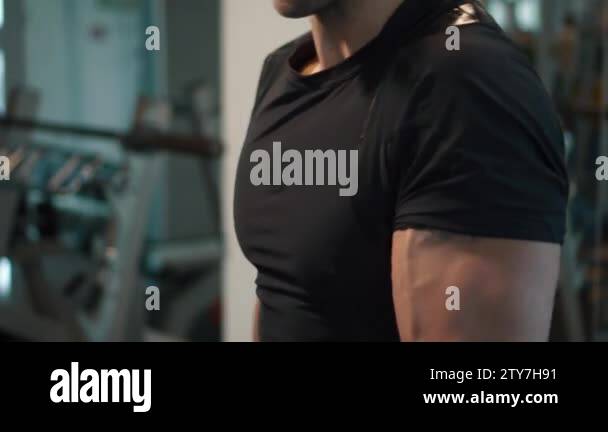 Sinewy muscles Stock Videos & Footage - HD and 4K Video Clips - Alamy