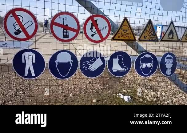 Fence warning signs Stock Videos & Footage - HD and 4K Video Clips - Alamy
