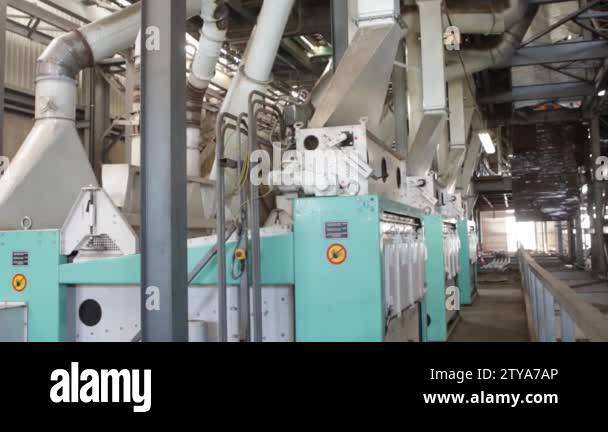 Metallurgist Job Worker In A Steel Plant Hot Molten Metal Pouring ...