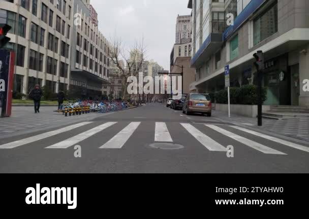 Wuhan empty street Stock Videos & Footage - HD and 4K Video Clips - Alamy