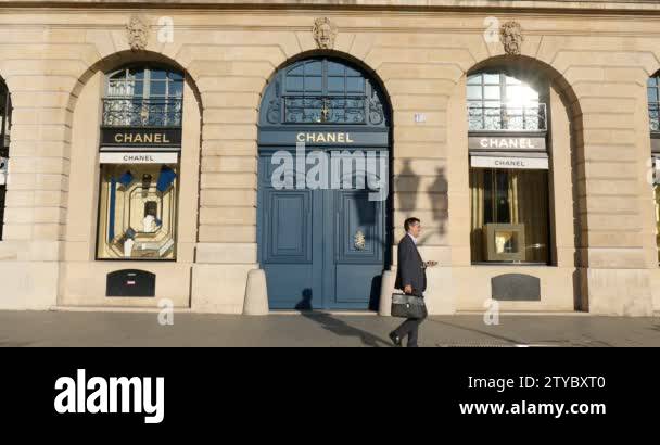 Paris france man window Stock Videos & Footage - HD and 4K Video Clips ...
