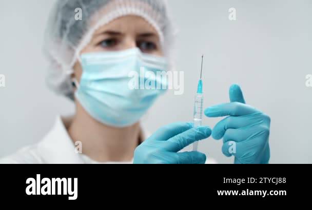 Female doctor injection Stock Videos & Footage - HD and 4K Video Clips ...