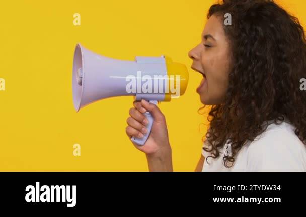 Female shouting Stock Videos & Footage - HD and 4K Video Clips - Alamy