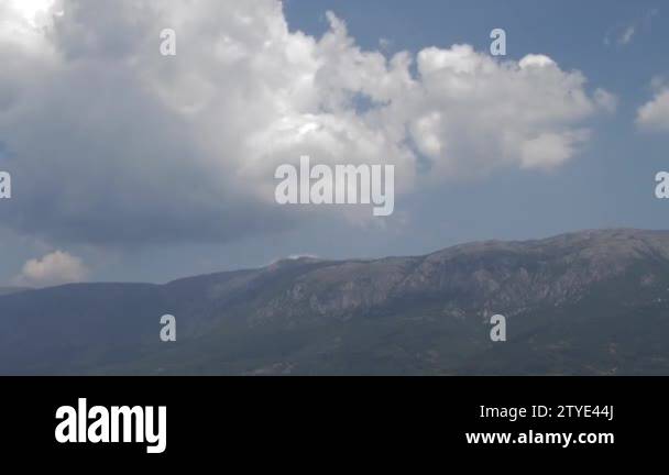 Mountain and clouds Stock Videos & Footage - HD and 4K Video Clips - Alamy