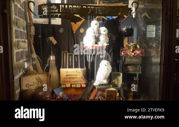 Harry potter shop edinburgh Stock Videos & Footage - HD and 4K Video ...