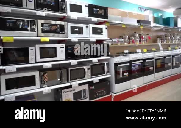 Microwaves cooking Stock Videos & Footage - HD and 4K Video Clips - Alamy