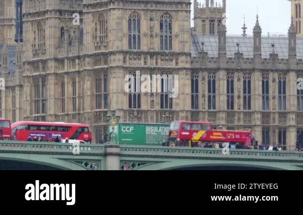 Moving london buses Stock Videos & Footage - HD and 4K Video Clips - Alamy