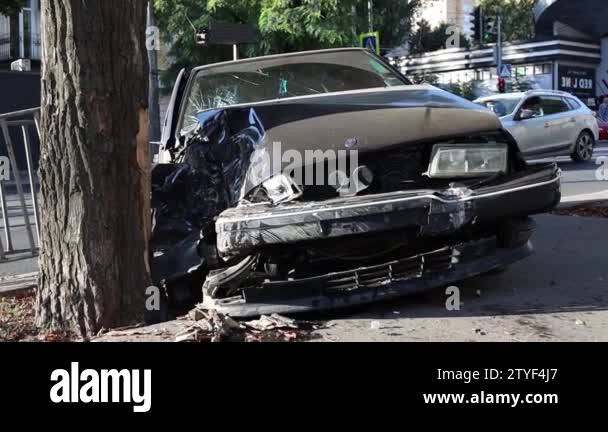 Ukraine Dnipro Dnepr Police investigate dramatic fatal car accident ...
