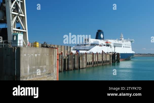 Car ferry dover calais Stock Videos & Footage - HD and 4K Video Clips ...