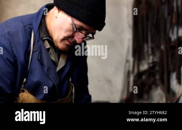 Blacksmith glasses Stock Videos & Footage - HD and 4K Video Clips - Alamy