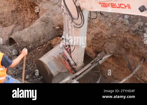 Dredging operation Stock Videos & Footage - HD and 4K Video Clips - Alamy