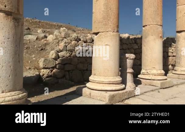 Jordan ancient Jerash old city, with greek and rome empire ruins ...