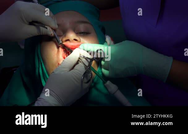 Surgical pathology Stock Videos & Footage - HD and 4K Video Clips - Alamy