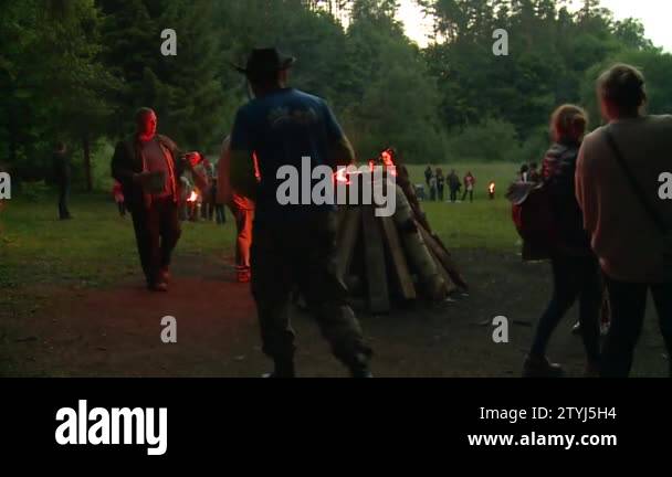 Midsummer men Stock Videos & Footage - HD and 4K Video Clips - Alamy