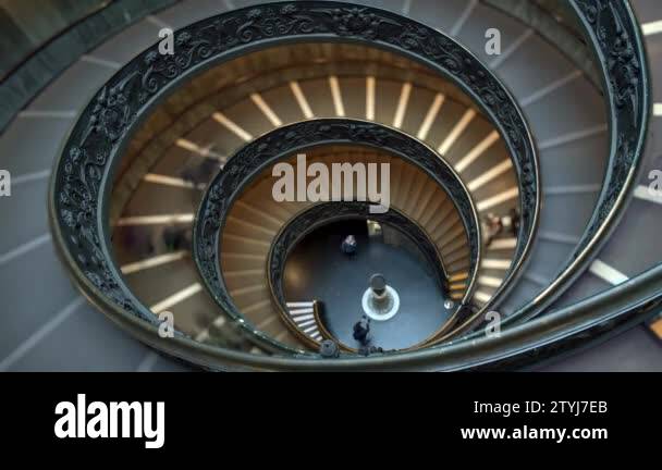 Time Lapse of the modern Bramante spiral stairs of the Vatican Museums ...