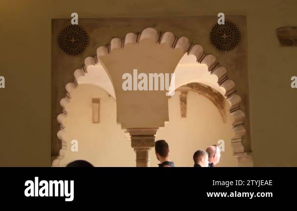 Architecture column arc Stock Videos & Footage - HD and 4K Video Clips ...