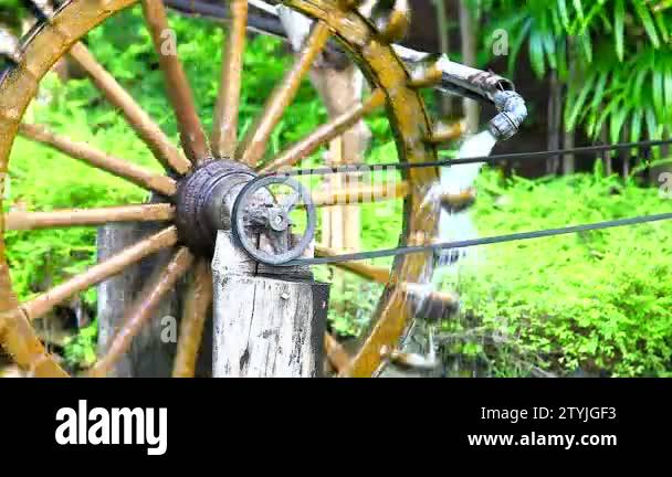 Hydro turbine Stock Videos & Footage - HD and 4K Video Clips - Alamy