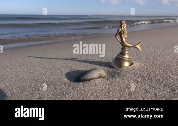 Beach sea sand figure Stock Videos & Footage - HD and 4K Video Clips ...