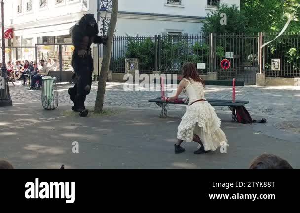 Pantomime paris france clown Stock Videos & Footage - HD and 4K Video ...