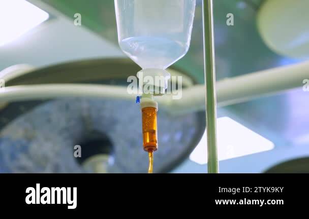 Drip flask Stock Videos & Footage - HD and 4K Video Clips - Alamy