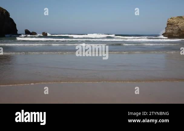 Cornwall waves sea Stock Videos & Footage - HD and 4K Video Clips - Alamy