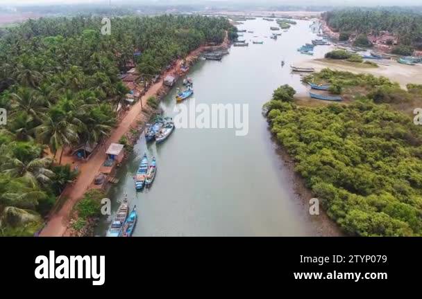 Karnataka river fishing Stock Videos & Footage - HD and 4K Video Clips ...