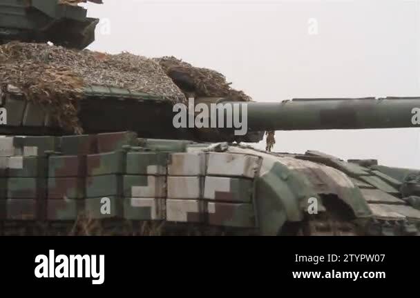 Tank exercises Stock Videos & Footage - HD and 4K Video Clips - Alamy