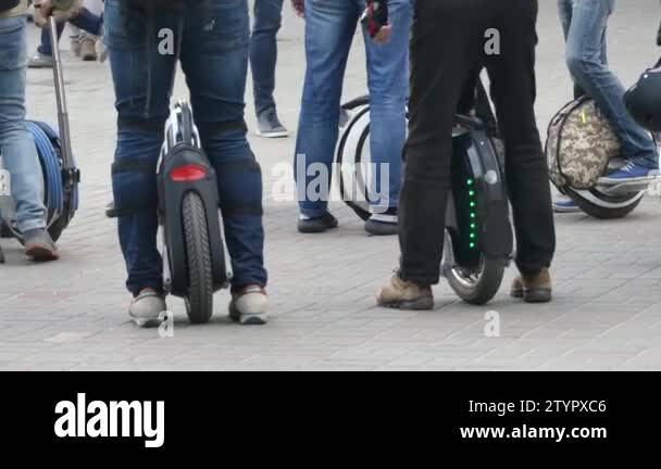 Electric monowheel Stock Videos & Footage - HD and 4K Video Clips - Alamy