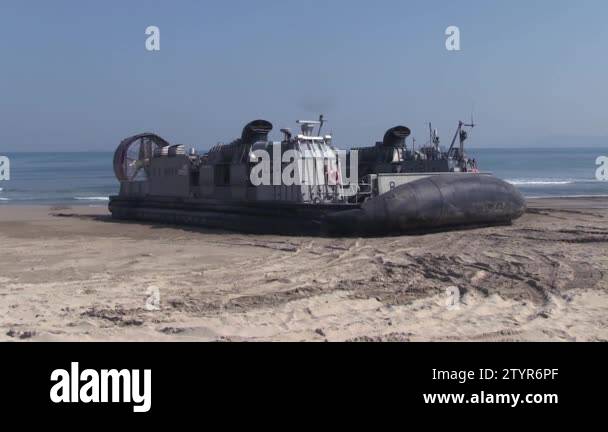 Hovercraft on beach Stock Videos & Footage - HD and 4K Video Clips - Alamy