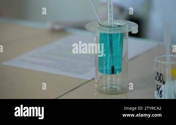 Test tube beaker thermometer Stock Videos & Footage - HD and 4K Video ...