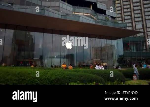 Iconsiam and apple store logo Stock Videos & Footage - HD and 4K Video ...