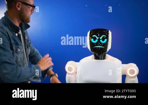 Robot with man face Stock Videos & Footage - HD and 4K Video Clips - Alamy