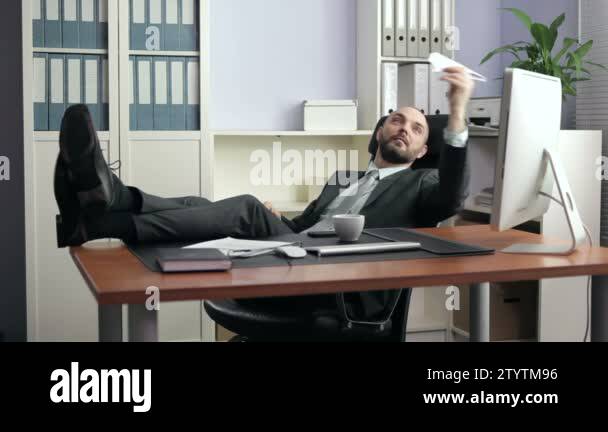 Put feet up relax Stock Videos & Footage - HD and 4K Video Clips - Alamy