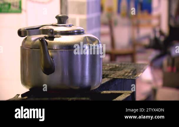 Enamel cooker Stock Videos & Footage - HD and 4K Video Clips - Alamy