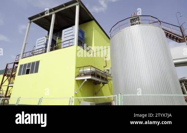 Cistern tower Stock Videos & Footage - HD and 4K Video Clips - Alamy