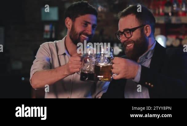 Men drinking pints Stock Videos & Footage - HD and 4K Video Clips - Alamy