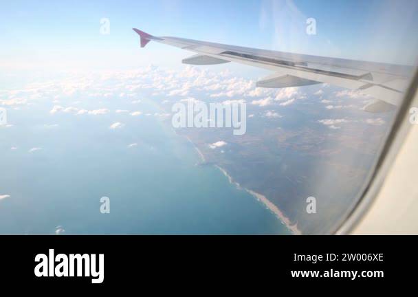 Wing trailing edge flaps Stock Videos & Footage - HD and 4K Video Clips ...